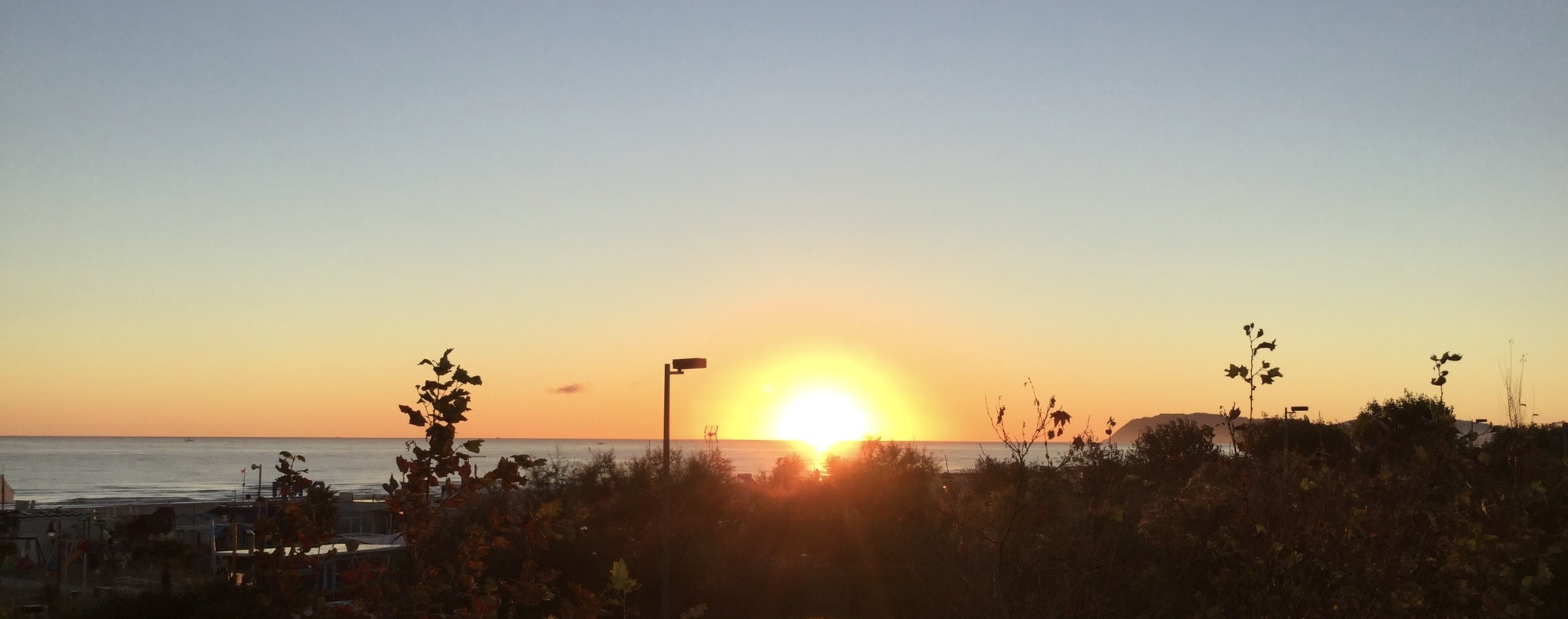 Luca 4,24-30: "La salvezza: dono o pretesa?". (Commento di padre ...